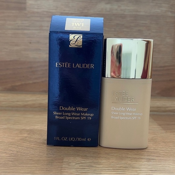 Estee Lauder | Makeup | Este Lauder Double Wear Sheer Longwear Makeup ...